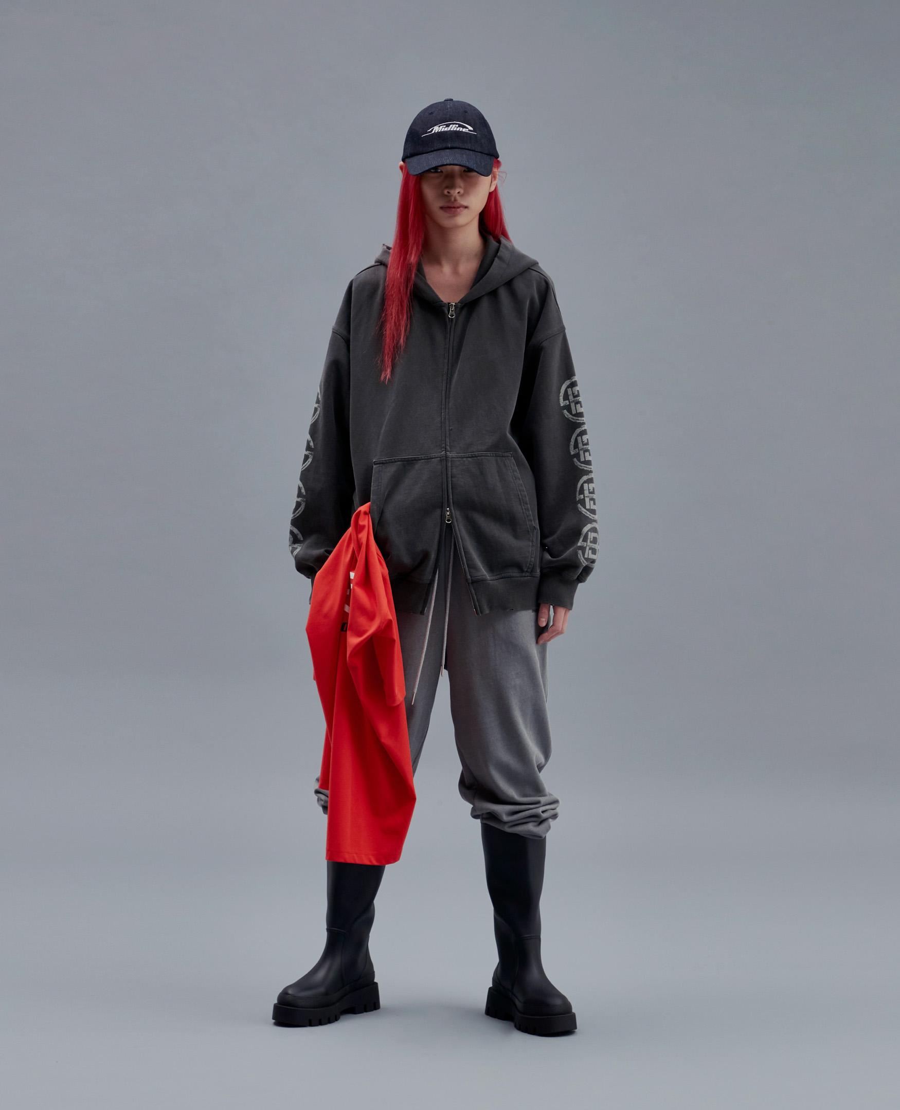 STUDIO TOMBOY SPRING COLLECTION, REDEFINING BOUNDARIES - ES CONSULTANCY STUDIO TOMBOY SPRING COLLECTION, REDEFINING BOUNDARIES - ES CONSULTANCY